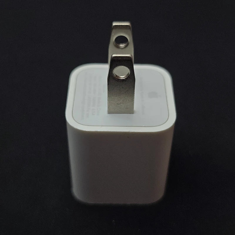 Apple 5W USB Power Adapter A1385 – Lodhi Traders